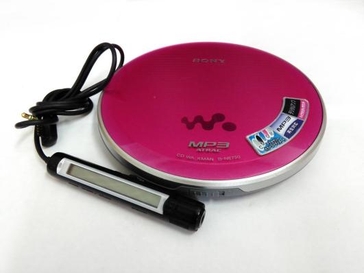 32639/ SONY ソニー MP3 CD ウォークマン D-NE730 WALKMAN(CDプレーヤー)｜売買されたオークション情報、yahooの商品情報をアーカイブ公開 - オークファン ...