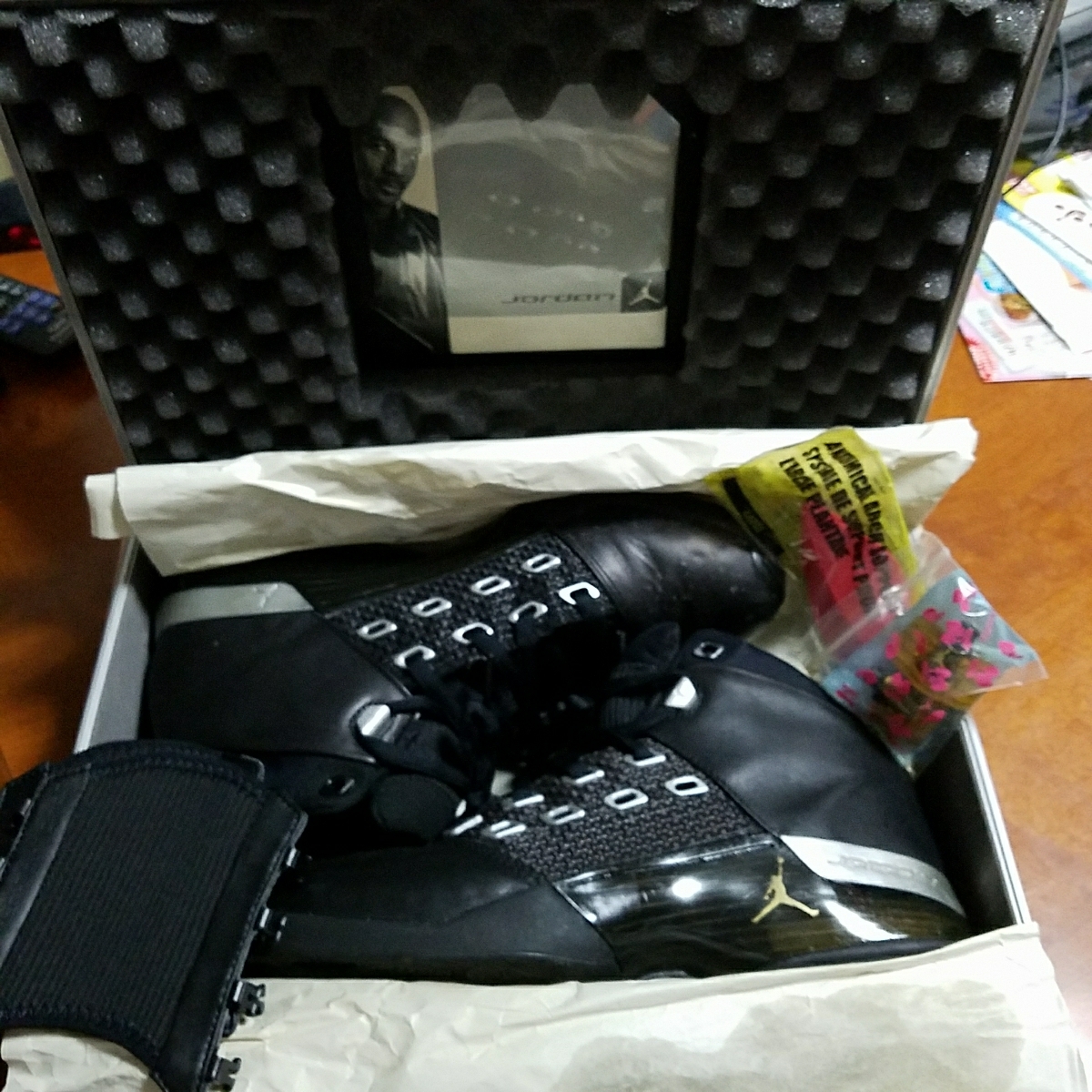 AIR JORDAN XVII 9 5 オリジナルケース入り(27.0cm)｜売買されたオークション情報、yahooの商品情報をアーカイブ公開 ...