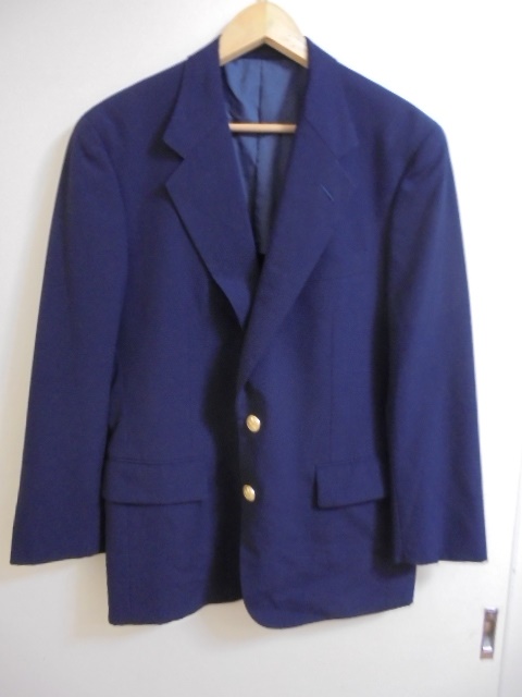 AVON HOUSE エーボンハウス 金ボタン 紺 ブレザー(Mサイズ)｜売買されたオークション情報、yahooの商品情報をアーカイブ公開 - オークファン（aucfan.com）