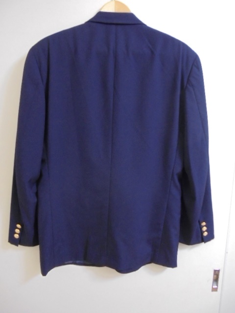 AVON HOUSE エーボンハウス 金ボタン 紺 ブレザー(Mサイズ)｜売買されたオークション情報、yahooの商品情報をアーカイブ公開 - オークファン（aucfan.com）