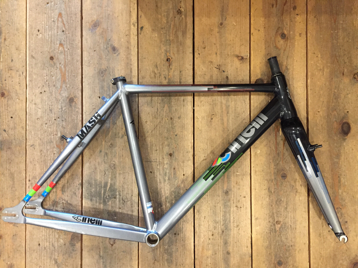 Cinelli MASH SSCX Mサイズ(トラックレーサー、ピスト)｜売買されたオークション情報、yahooの商品情報をアーカイブ公開 - オークファン（aucfan.com）