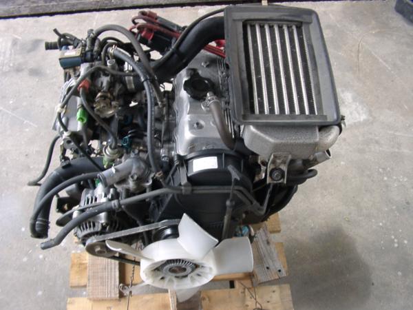 ジムニー JA11V 7年5型最終型 タービン付エンジン MT 取外前 タイミングベルト＆ウオータポンプ 点検良品交換 外部からの点検 ...