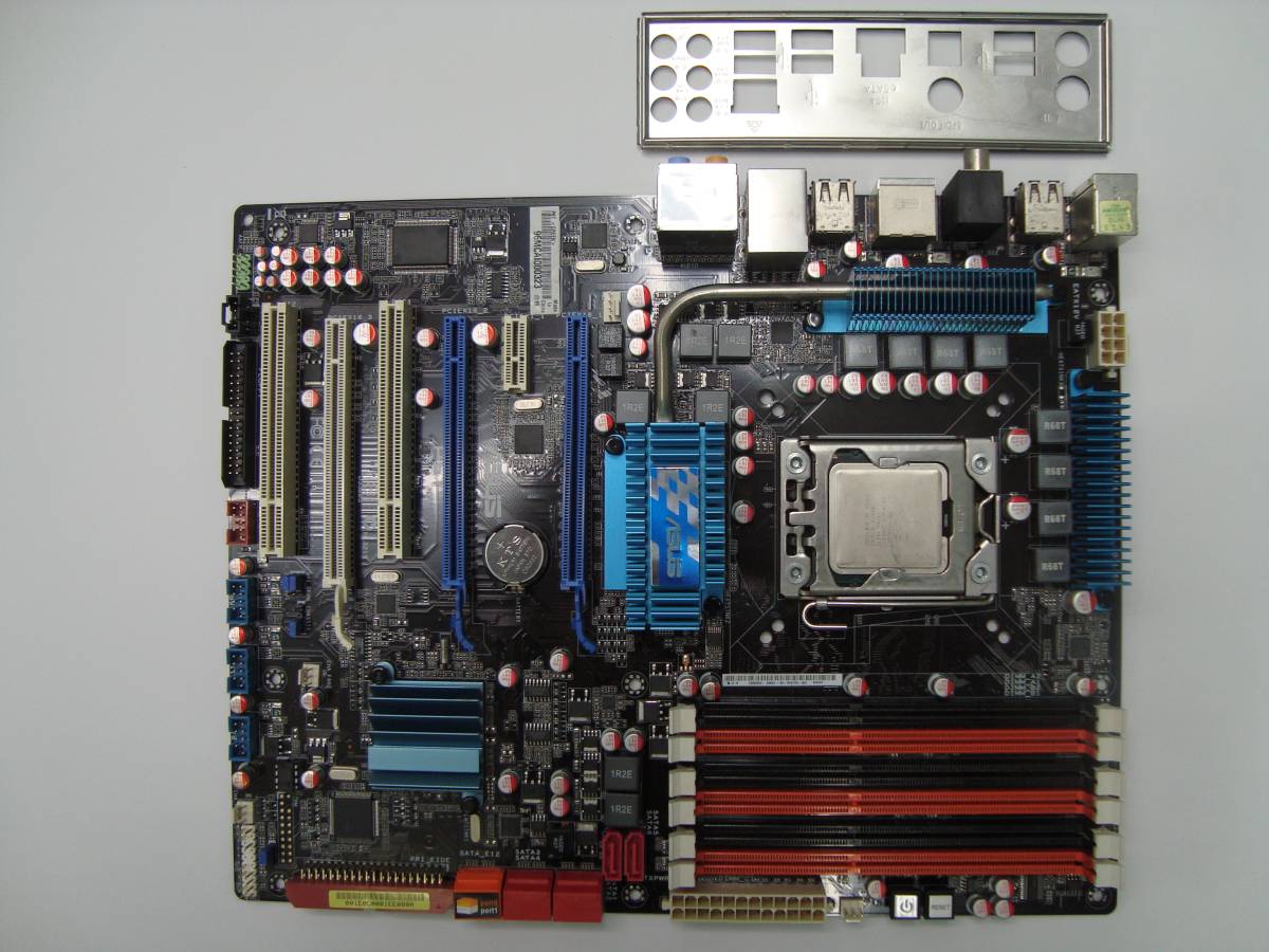 ASUS P6T X58 LGA 1366 ＋ Xeon X5660 / 2.80 3.20GHz 6コア 12スレッド(ASUSTeK ...