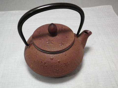 E43-8/南部鉄器 鉄瓶 藍花 Aika MADE IN JAPAN やかん 11cm(ヤカン)｜売買されたオークション情報、yahooの商品情報をアーカイブ公開 - オークファン ...