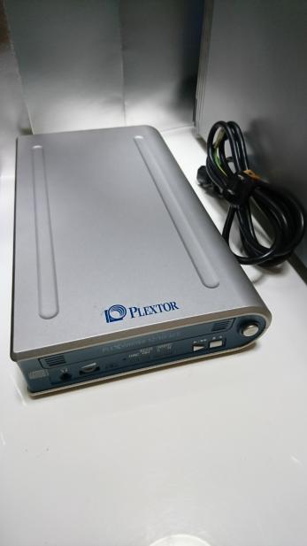 PLEXTOR CD-RWドライブ PX-W1210TSE 外付け PLEXWRITER 12/10/32S(外付けCD-R/RWドライブ)｜売買されたオークション情報、yahooの商品情報を ...