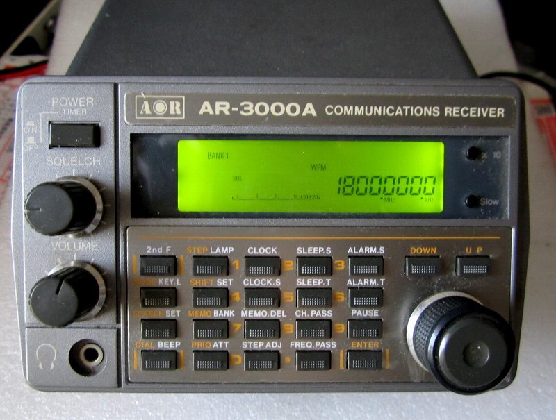 AOR AR-3000A 広帯域受信機 100KHz-2036MHz(受信機)｜売買されたオークション情報、yahooの商品情報をアーカイブ ...