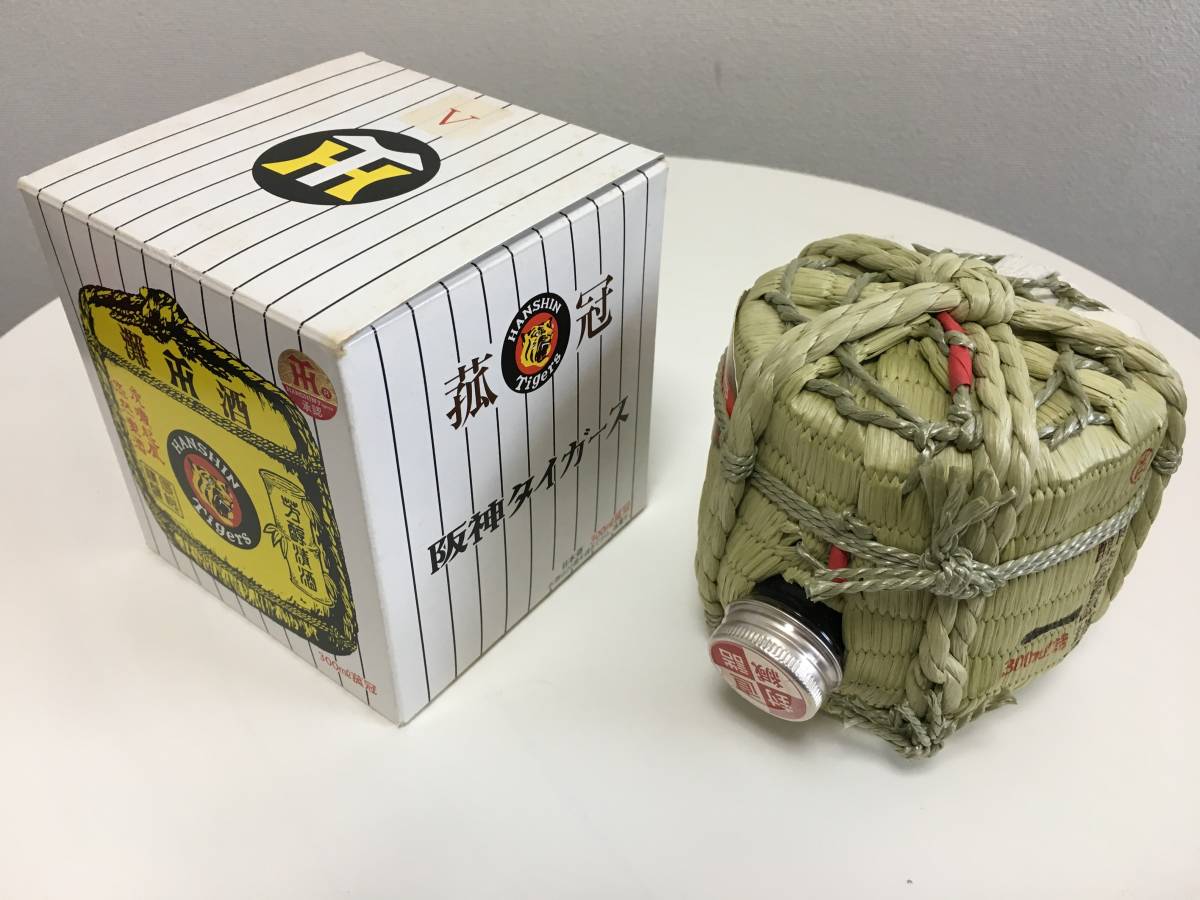 古酒 阪神タイガース 2003 優勝記念 白鷹株式会社 日本酒 本醸造 菰冠 300ml(近畿)｜売買されたオークション情報、yahooの商品情報をアーカイブ公開 - オークファン ...