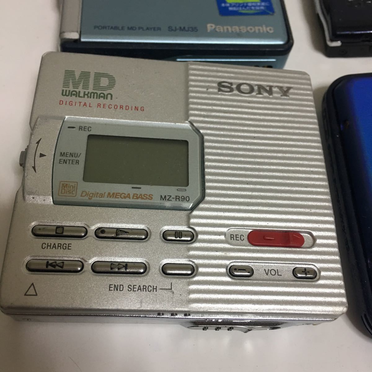 業者用 シャープ Panasonic MDプレーヤー MZ-R90 / SJ-MJ35 / MZ-E44 / Auvi MD-DS70-B / MD-ST800-R 動作未確認ジャンク扱い ...