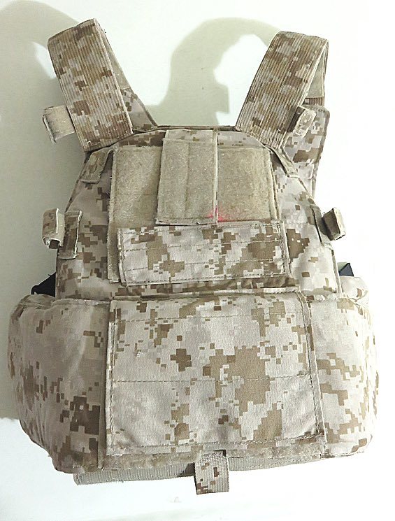 実物 LBT 6094A SLICK 330D AOR1 スリック 2010年 SEALS DEVGRU マークオーウェン(戦闘服)｜売買され ...