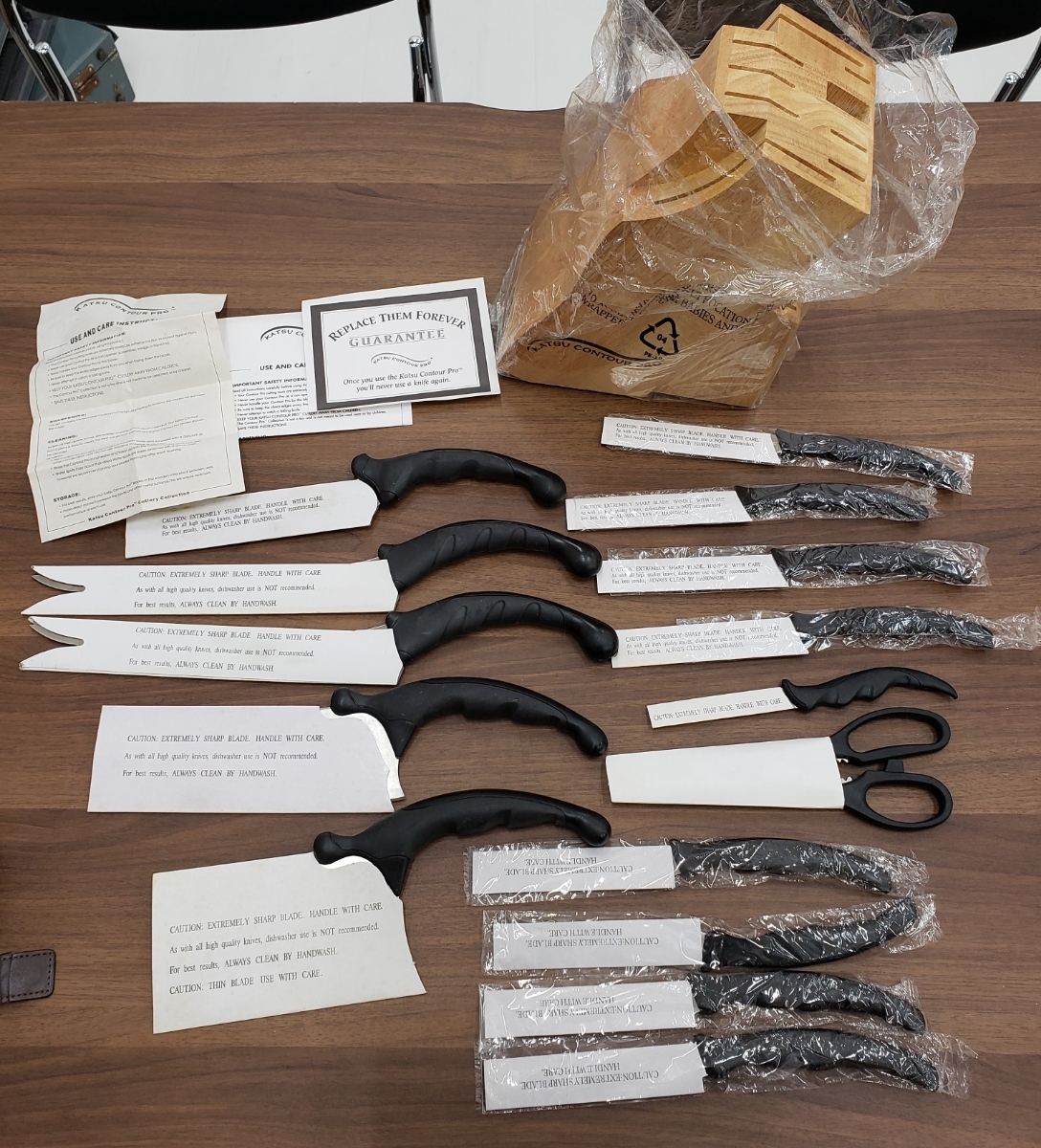 KATSU CONTOUR PRO ナイフ14本セットプラス木製ラックセット YH5-262(調理器具)｜売買されたオークション情報 ...
