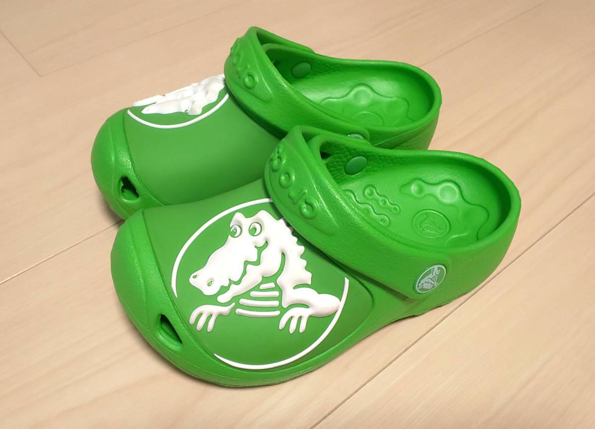 crocs クロックス キッズ用 C10 C11 17 5cm 18cm グリーン(17.5cm)｜売買されたオークション情報、yahooの商品情報をアーカイブ公開 - オークファン ...