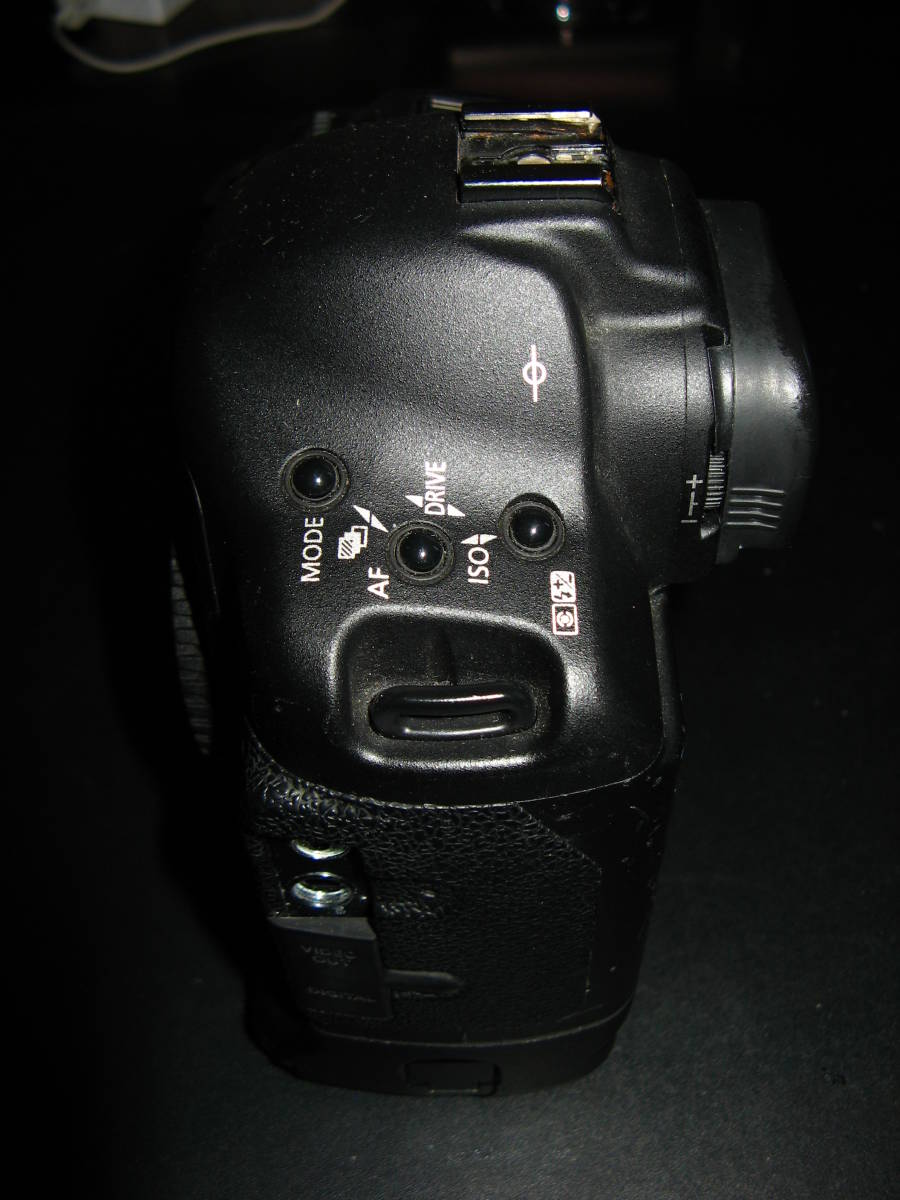 Canon/キャノン EOS1D MARKⅡ/MARK2 アダプタ バッテリー付(キヤノン)｜売買されたオークション情報、yahooの商品情報をアーカイブ公開 - オークファン（aucfan.com）