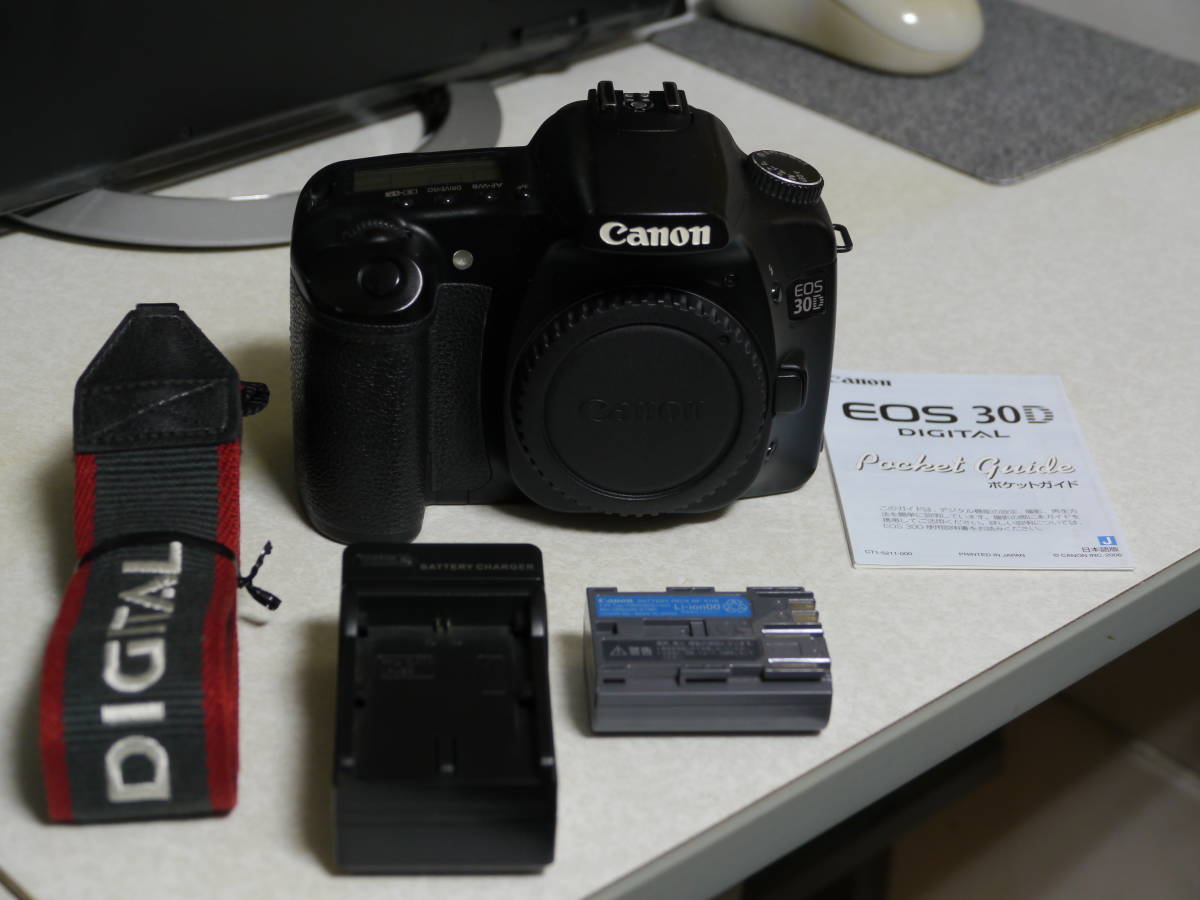 Canon EOS 30D Body デジタル一眼レフカメラ ボディ MADE IN JAPAN 日本製(キヤノン)｜売買されたオークション情報、yahooの商品情報をアーカイブ公開 ...