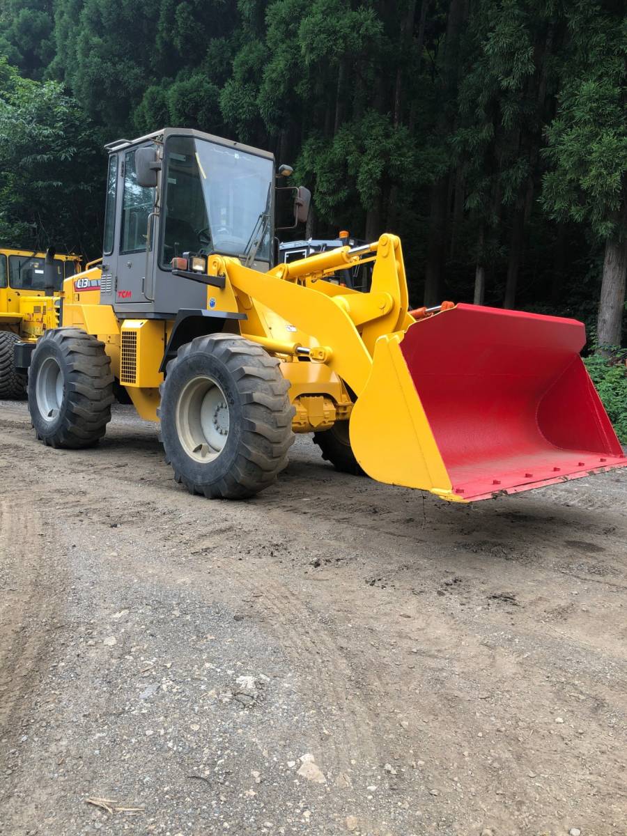 TCM除雪タイヤショベル TCM L13-3 1.2M3 平成17年式 2005年 二次排気 車検付き メンテナンス 全塗装済み 超(建設機械 ...