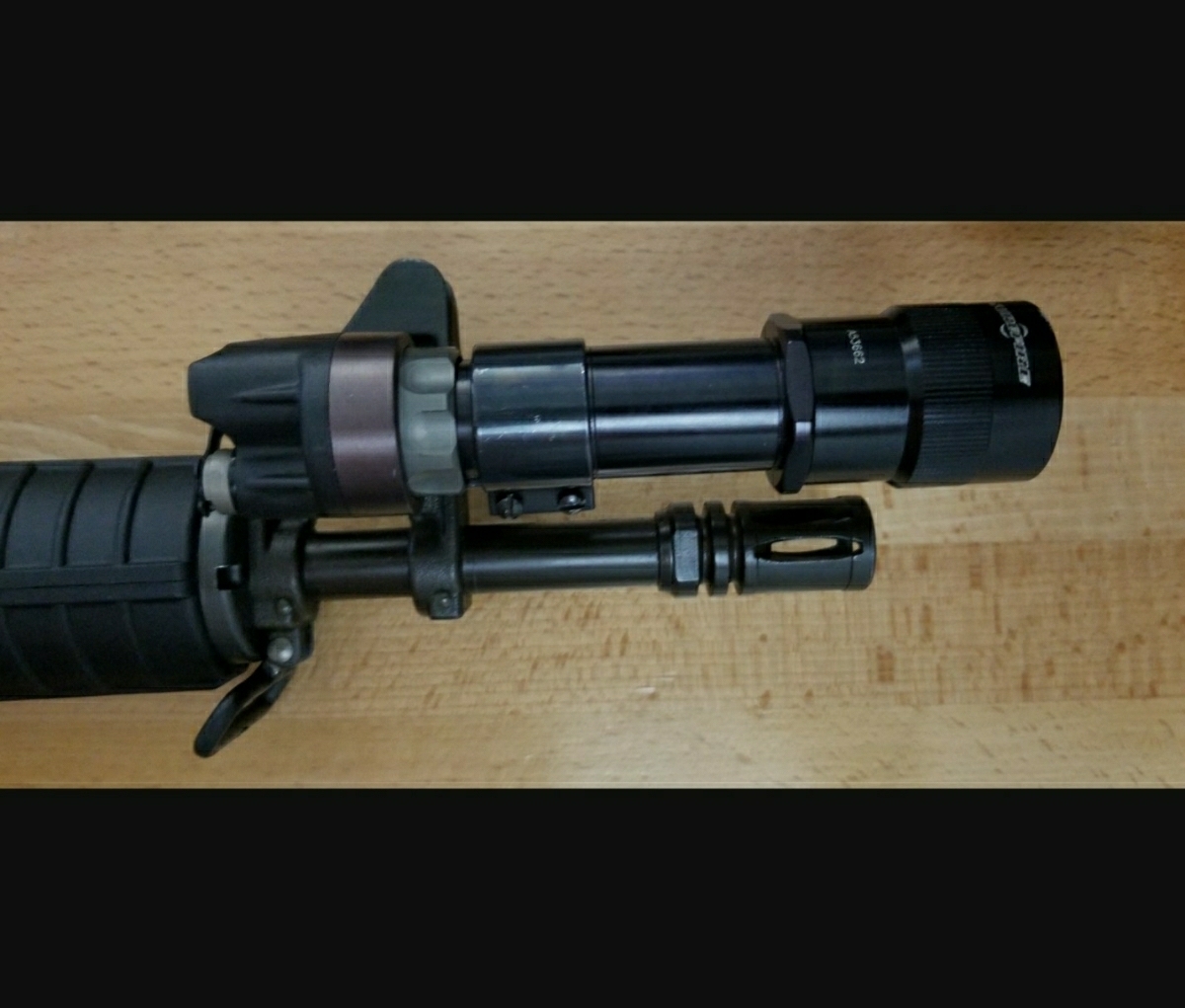 実物④ SureFire M25 Mount for Tactical Light Attachment to Suppressed Colt ...