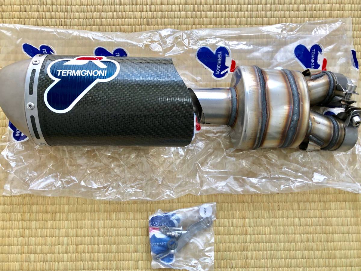 テルミニョーニ 激ショート TERMIGNONI MonsterS4R/S4RS ショート カーボン サイレンサー(ドゥカティ用)｜売買された ...