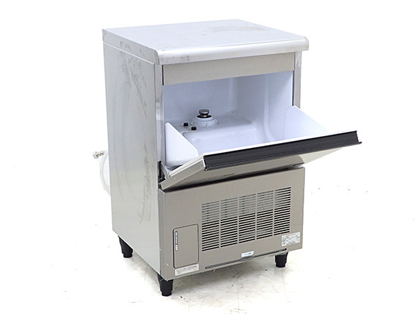 D4055 税込 2016年製 ホシザキ 製氷機/チップアイスメーカー CM-60A/アンダーカウンター/73万 営業所止め(製氷機)｜売買さ ...