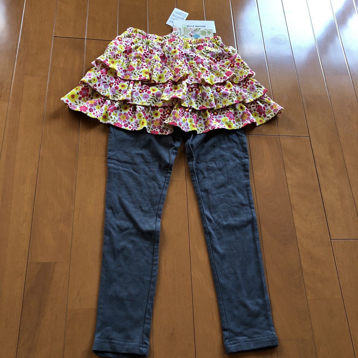 3段フリルスカッツ 120 ミニラボ minilabo レギンス付きスカート ベルメゾン 千趣会(ボトムス)｜売買されたオークション情報、yahooの商品情報をアーカイブ公開 - オークファン ...