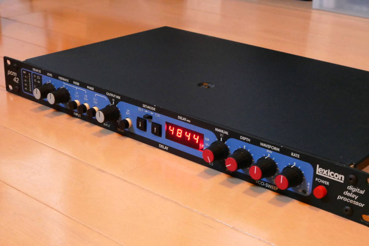 Lexicon PCM-42 な初期デジタルディレイの名機 完動(エフェクター)｜売買されたオークション情報、yahooの商品情報をアーカイブ ...