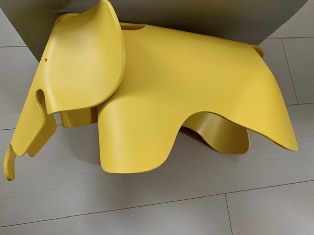 Vitra ヴィトラ イームズエレファント スモール Eames Elephant Small(イームズ)｜売買されたオークション情報、yahooの商品情報をアーカイブ公開 - オークファン ...