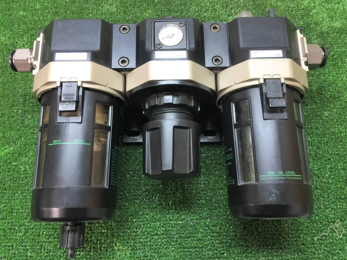 品 CKD FRLコンビネーション F4000-15 R4000-15 L4000-15 エア漏れなし 傷汚れあり 保証なし 現状有姿渡し ...