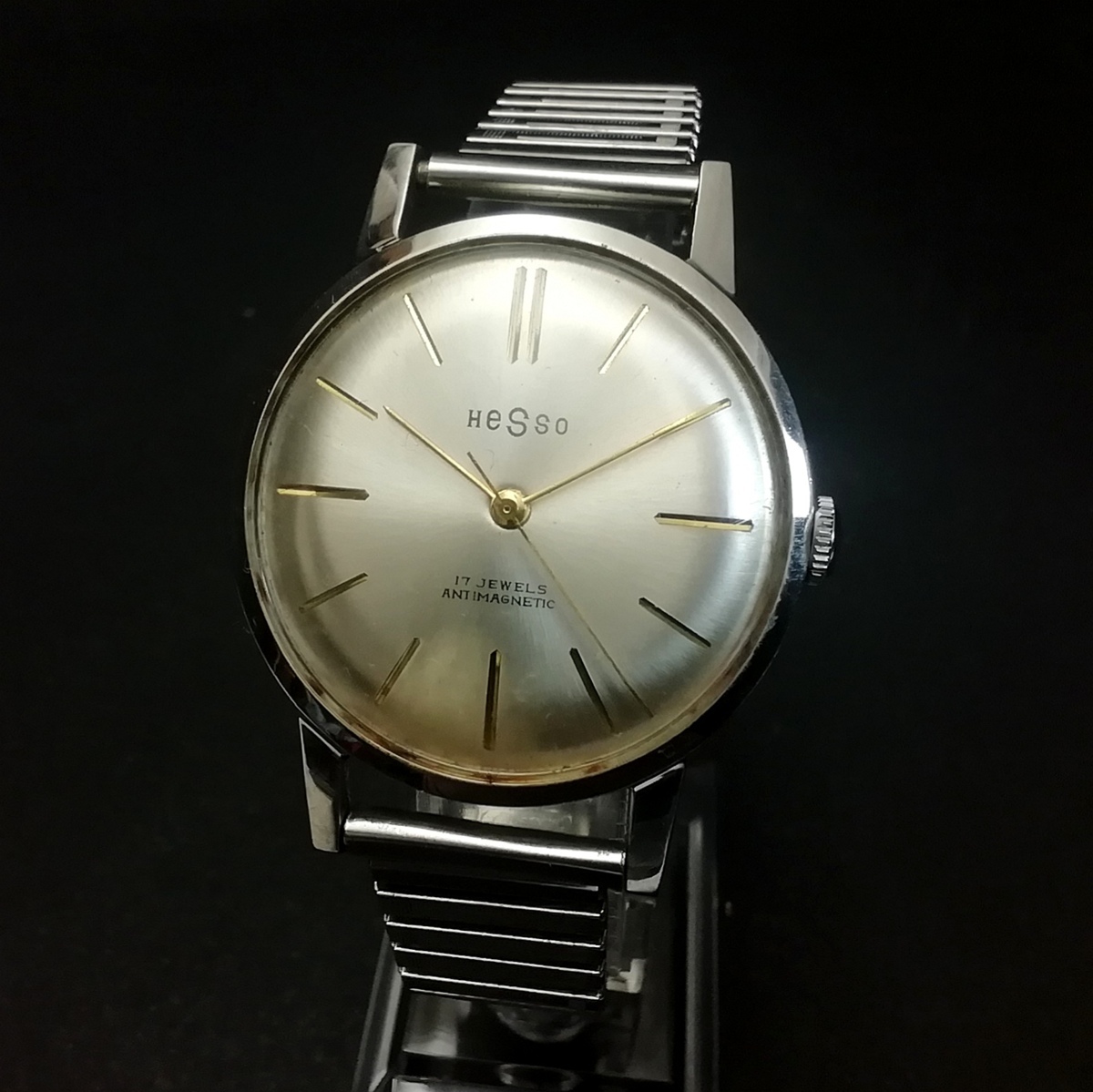 Hesso ANTIMAGNETIC ヘッソ アンチマグネチック 17石 手巻き 150321 メンズ腕時計(アナログ（手巻き）)｜売買されたオークション情報、yahooの商品情報をアーカイブ ...