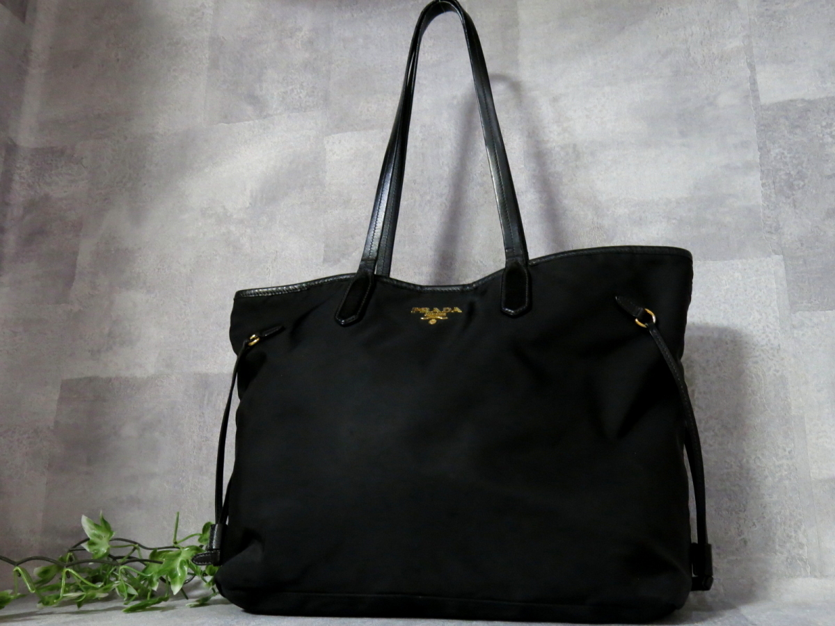 PRADA プラダ サフィアーノ レザー 本革 ポコノ ナイロン トート バッグ 黒 ブラック イタリア製 肩掛け A4 収納 かばん C578(トートバッグ)｜売買されたオークション情報 ...