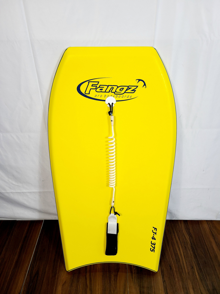 ト打 Fangz Pro Bodyboards FJ-4 375 白×イエロー ボディボード/ボディーボード ファングス 海 スポーツ ...