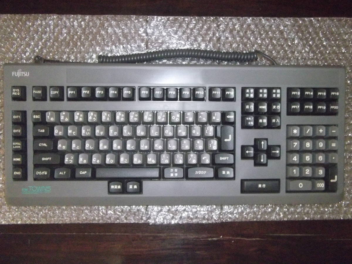 FMT-KB107 FM TOWNS用JIS配列キーボード ALTキー付②(FM TOWNS)｜売買されたオークション情報、yahooの商品 ...