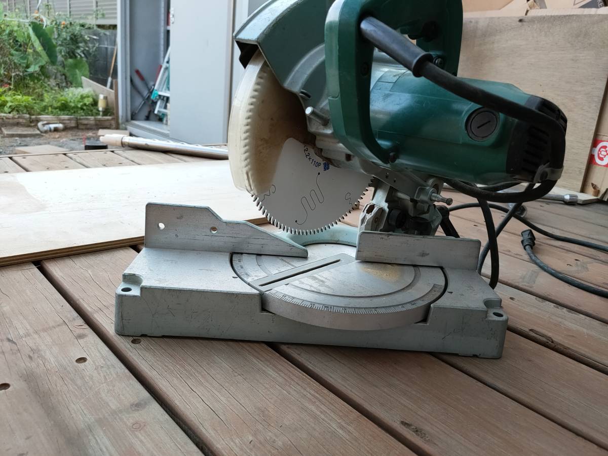 日立 卓上丸ノコ TD306(丸のこ)｜売買されたオークション情報、yahooの商品情報をアーカイブ公開 - オークファン（aucfan.com）