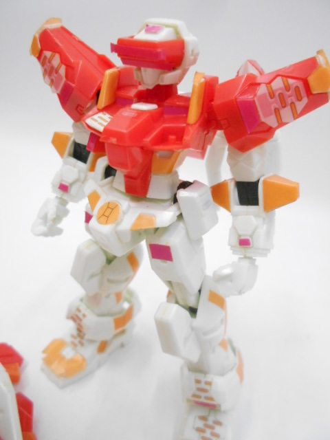 素組 現状品 WAVE 1/144 バーチャロン MBV-707-G テムジン TEMJIN 電脳戦機バーチャロン プラモデル 組立済 完成品 ...