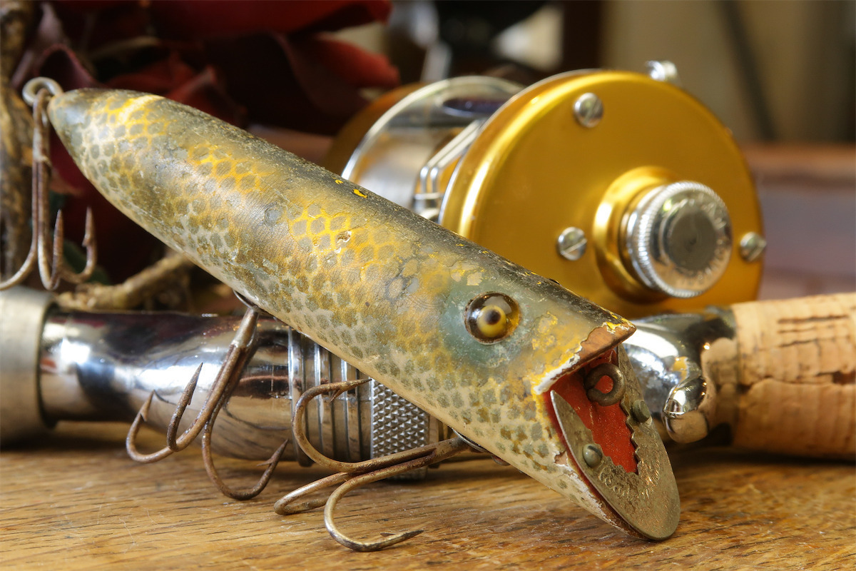 1922年代頃 最初期 HEDDON Hedd-on-Basser BASSER PIKE GE カップリグ グラスアイ ビンテージ オールド アンティーク ヘドン ウッド ルアー(ヘドン ...