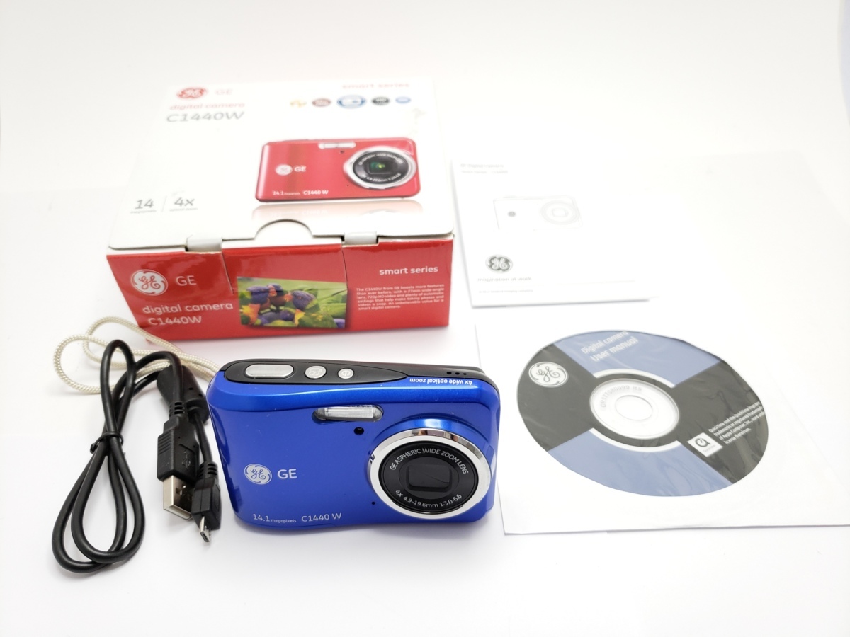 ハローカメラ 7057 GE C1440W.デジタルカメラ 1410万画素 箱付.単三電池2本使用/シャッター切れ.ストロボ発光OK 撮影 ...