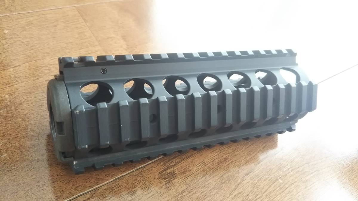 東京マルイ スタンダード電動ガン SR-16 RIS RAS 上下セット キャップ付き プチカスタム ナイツ Knight's M4 AR15 STONER RIFLE(電動ガン)｜売買された ...