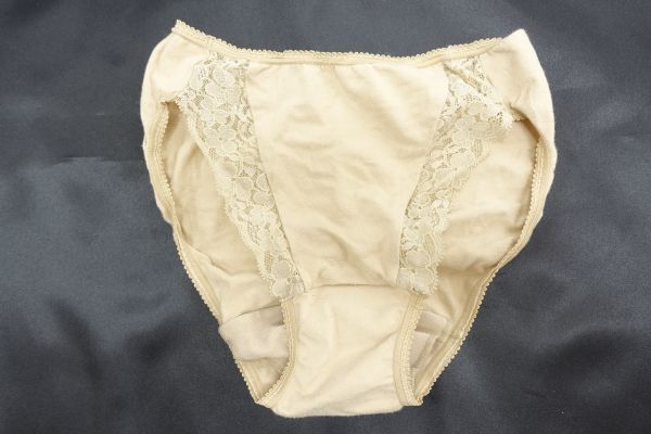 r2_3370 OL女子25歳 Lv 4 サニタリーショーツ ワコールウイング おススメ パンツ 女性M 下着 訳あり 整理品 エコ(スタンダード)｜売買されたオークション情報、yahooの ...