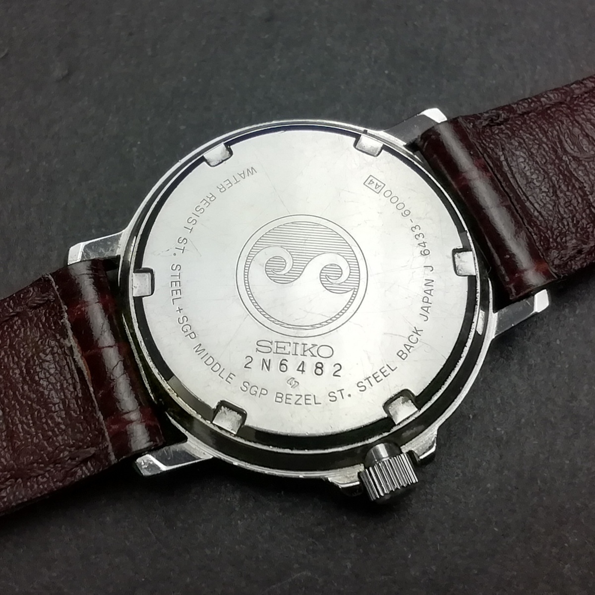 SEIKO Silver Wave セイコー シルバーウェーブ 6433-6000 変わりケース デイデイト 革ベルト ビンテージ クォーツメンズ腕時計(セイコー)｜売買されたオークション情報 ...