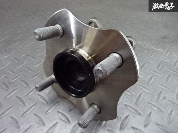 品 トヨタ純正 SCP10 SCP13 NCP10 NCP13 ヴィッツ リア ハブ ベアリング 片側のみ 89544-12010 棚2V ...