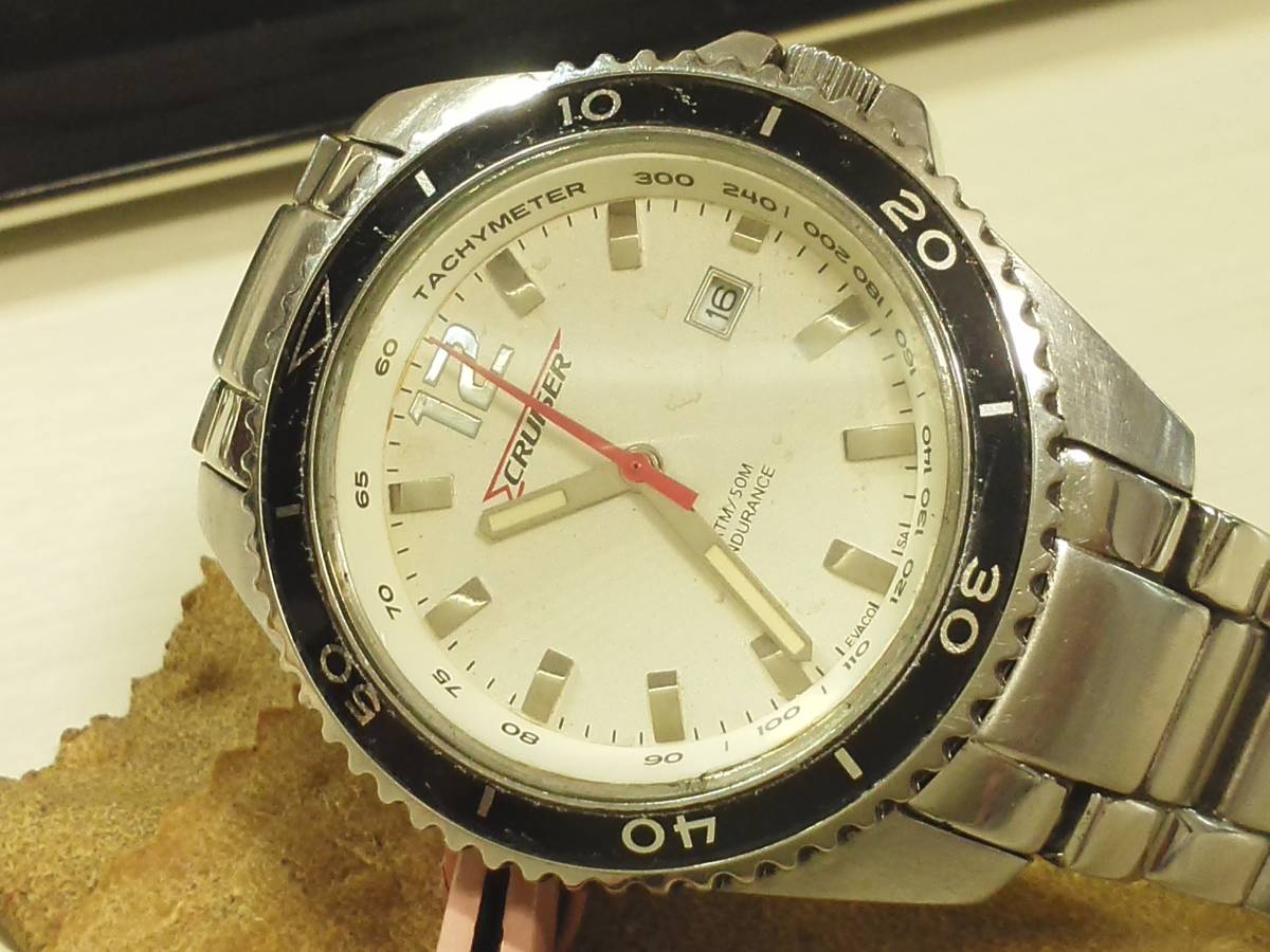 行楽の秋に1つは揃えましたか 有名ブランドEVACO SAのタキメーター付き大型ダイバー 重量151グラム 海にちなん CRUISER.(その ...