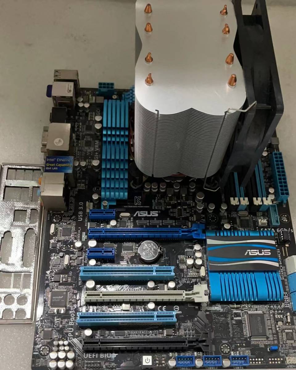 M1162 マザーボードセット Corei7-2600K + Cpuファン + PBZ68-V み(その他)｜売買されたオークション情報 ...