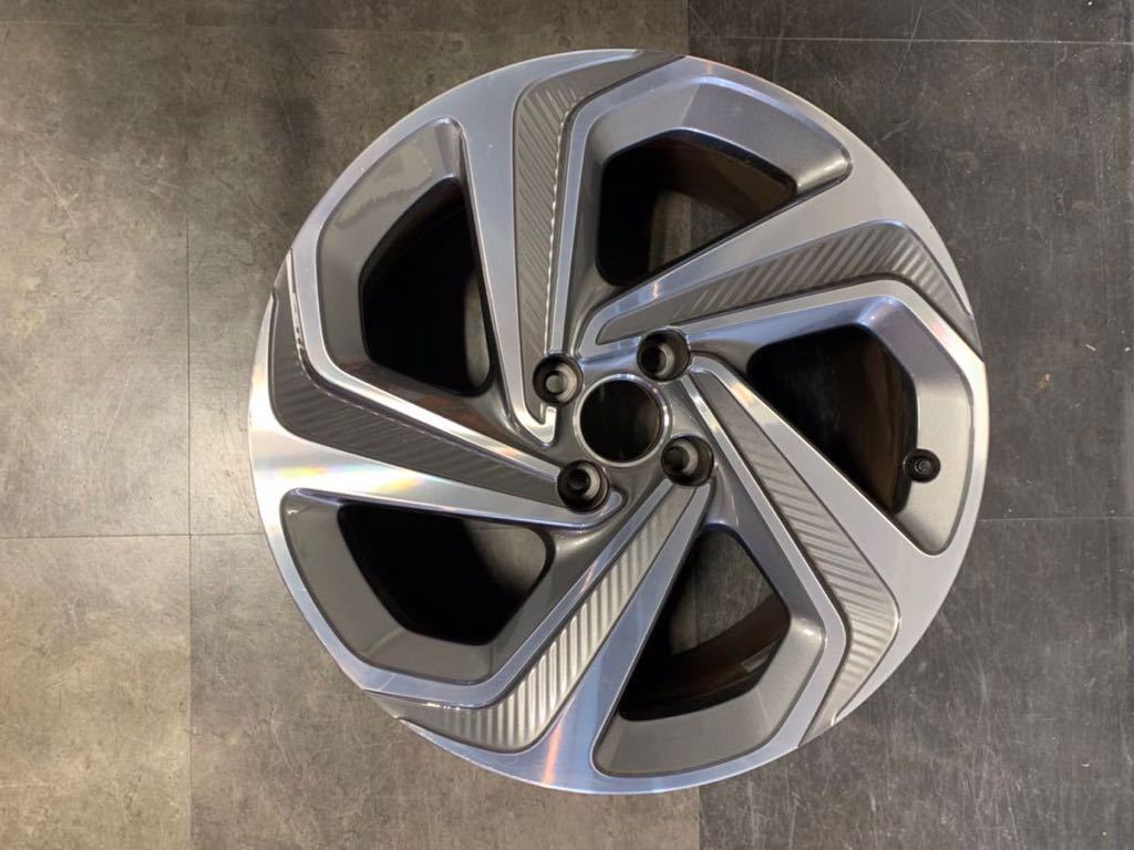 シトロエンDS5 純正ホイール 8J18インチ pcd105 4穴 1本(4穴)｜売買されたオークション情報、yahooの商品情報をアーカイブ公開 - オークファン（aucfan.com）