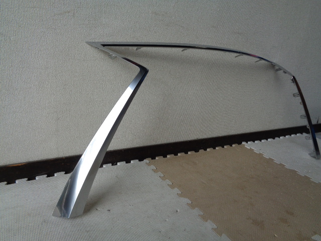 ① レクサスRX グリル枠 AGL20W GYL20W 53121-48130(フロント)｜売買されたオークション情報、yahooの商品情報を ...