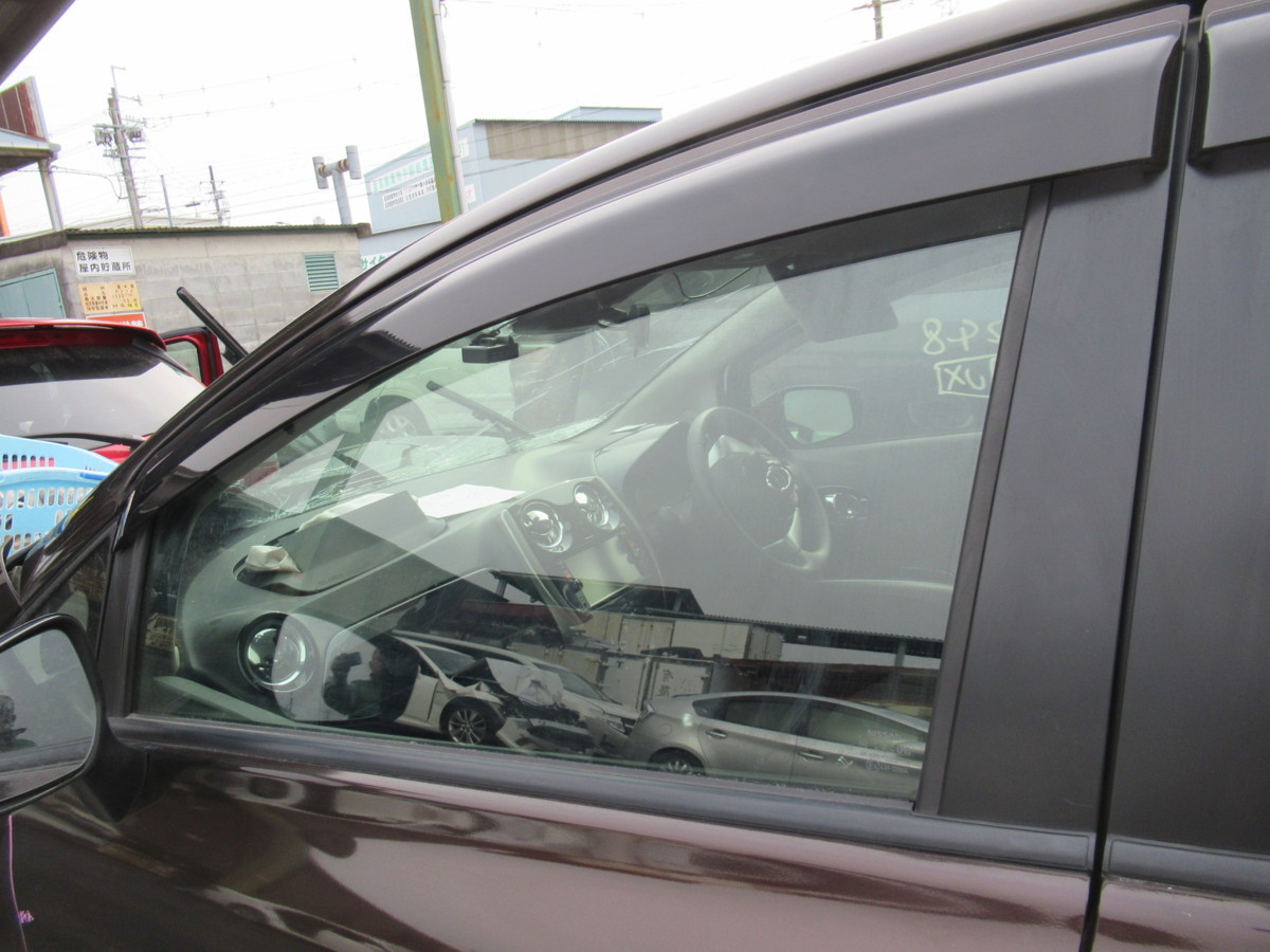 B02028-A ノート E12 左フロントドア 左前ドア 左F 助手席側 CAS インペリアルアンバーパール H27年 2015年 DBA-E12 12(サイド)｜売買されたオークション情報 ...