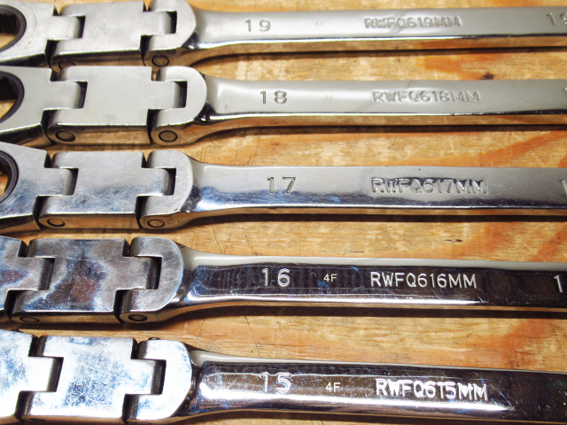 MAC TOOLS マックツールズ ラチェット ギア コンビネーション レンチ 12本 19mm-8mm RWFQ619MM-RWFQ68MM ...