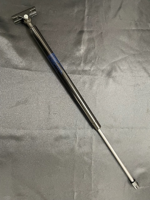 国内在庫 ジープ チェロキーXJ リアゲートダンパー トランクダンパー 左右共通 1997-2001年 純正品番 55076208AB(その他 ...