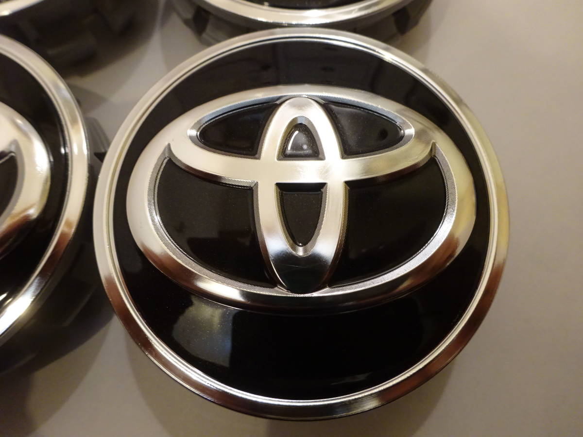 トヨタ純正ホイール センターキャップ 4個 黒 62mm 42603-42130 ヤリスクロス ハリアー アルファード ヴォクシー ノア ...