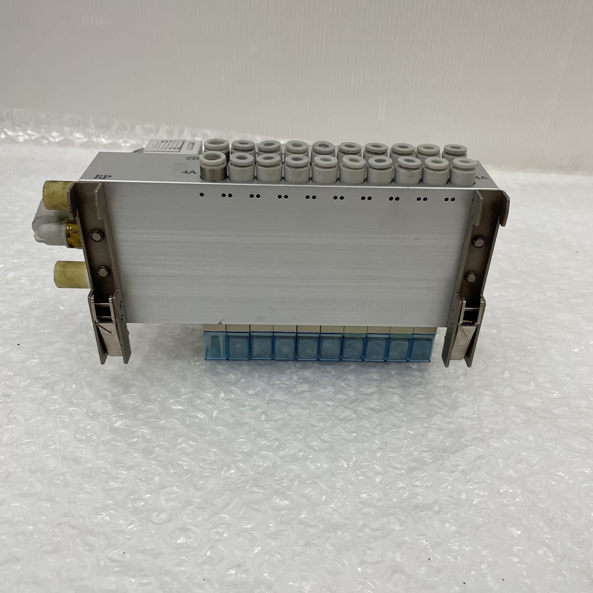 SMC 5ポートソレノイドバルブ SY3100-5U1/SY3200-5U1 10連マニホールドセット 管理番号 A3072(その他)｜売買さ ...