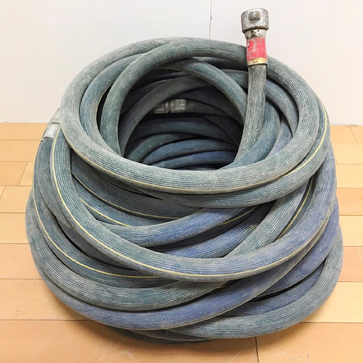 コンクリートブレーカー エアーホース 約44.25m 建設機械 斫り 24/SR2F(ホース)｜売買されたオークション情報、yahooの商品情報をアーカイブ公開 - オークファン（aucfan ...