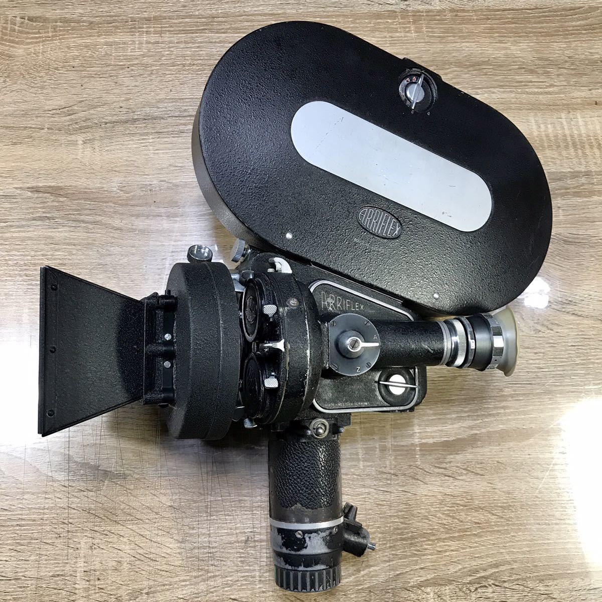 ARRI 2C アリフレックス Arriflex35IIC アリフレックス アリ カメラ 35mm 35ミリ 映画用 フィルム カメラ ...