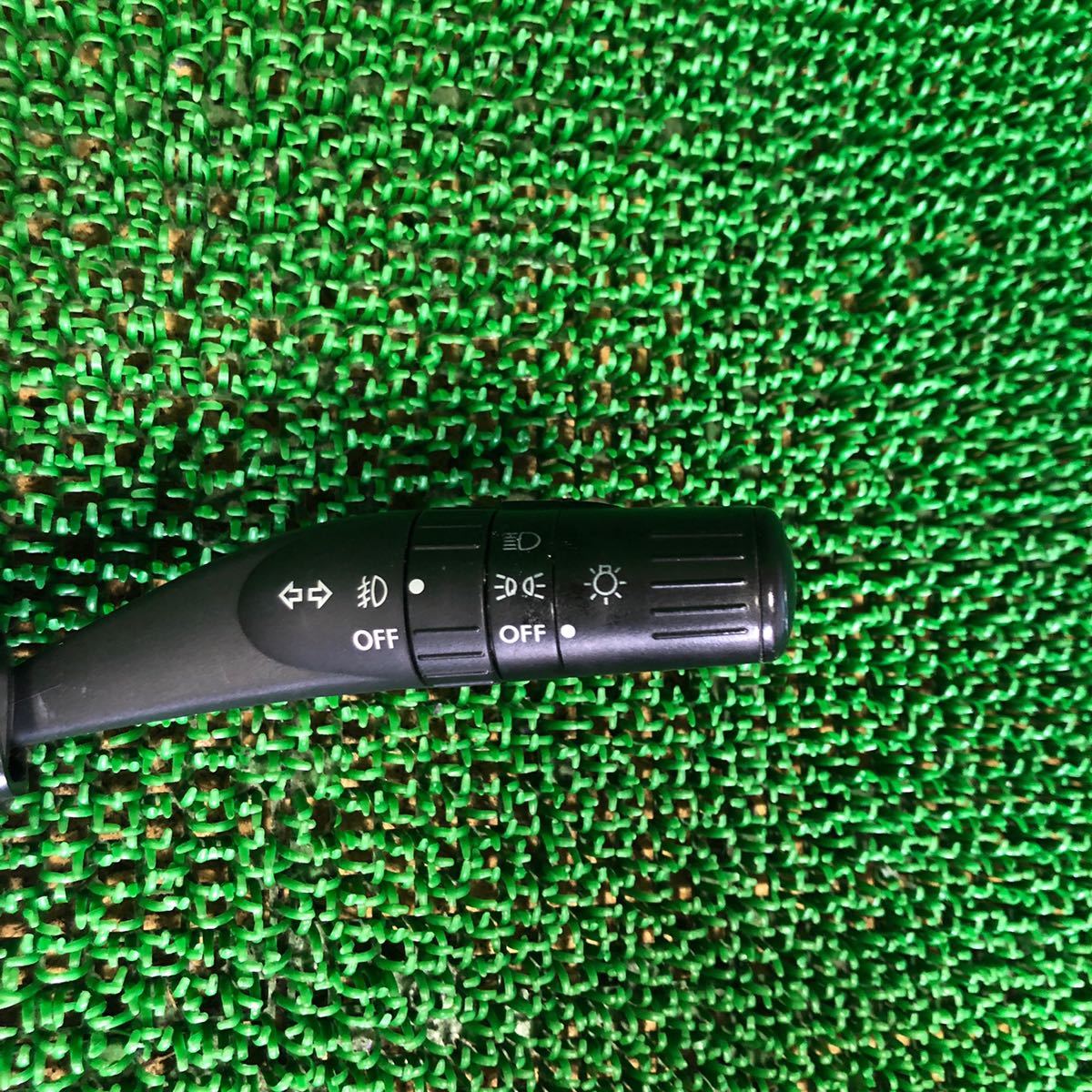 スバル インプレッサ GH2 純正 ワイパースイッチ ウインカーレバー ディマースイッチ ライトスイッチ H19 FGH2-R404-H19 ...