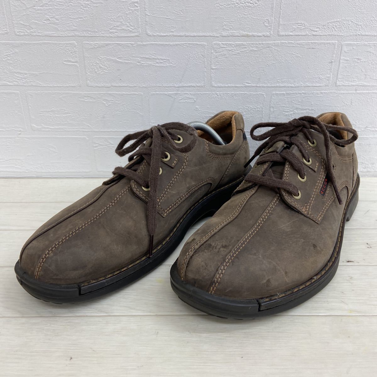 605 ecco LIGHT エコー ライト 靴 シューズ ローカット シューレース フラット ヒール ソール 革靴 ワンポイント ロゴ ブラウン メンズ44(メンズシューズ)｜売買された ...